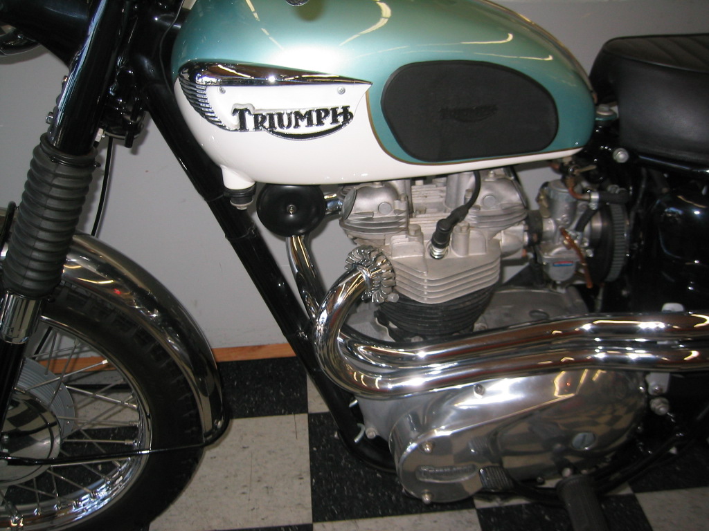 Garage Company 1967 Triumph TR6C
