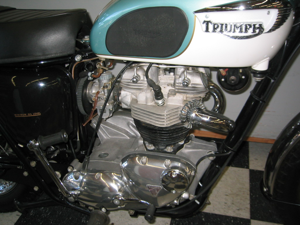 Garage Company 1967 Triumph TR6C