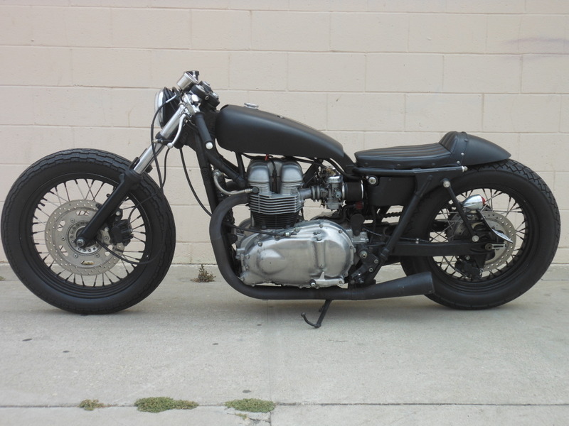 Garage Company Bikes -1947 Triumph